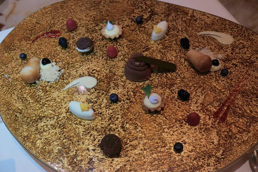 Кое-что про весну, про Милан, про Аканто / Milan, Acanto Restaurant